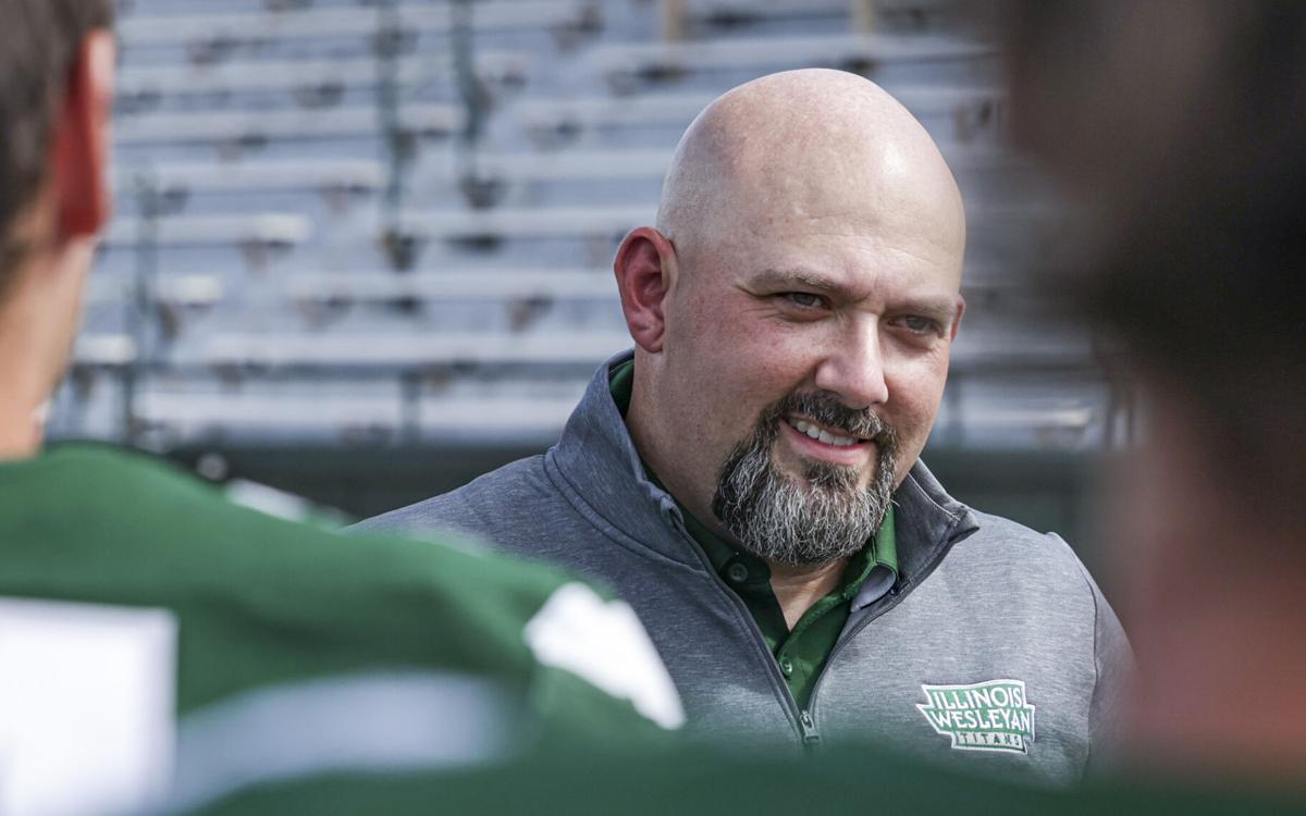 Jared Williamson, Illinois Wesleyan hunt first win