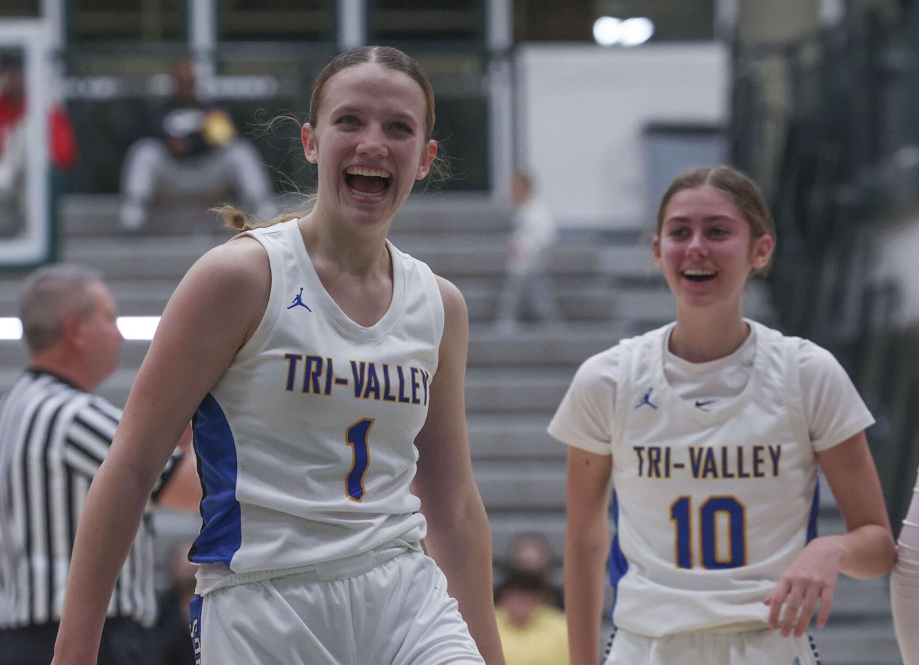 Photos: Tri-Valley Earns Finals Berth With 59-48 Victory Over Heyworth ...