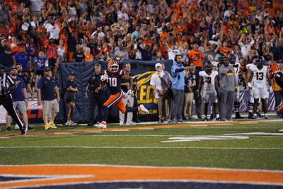 Miles Scott giving Illinois boost as its new safety