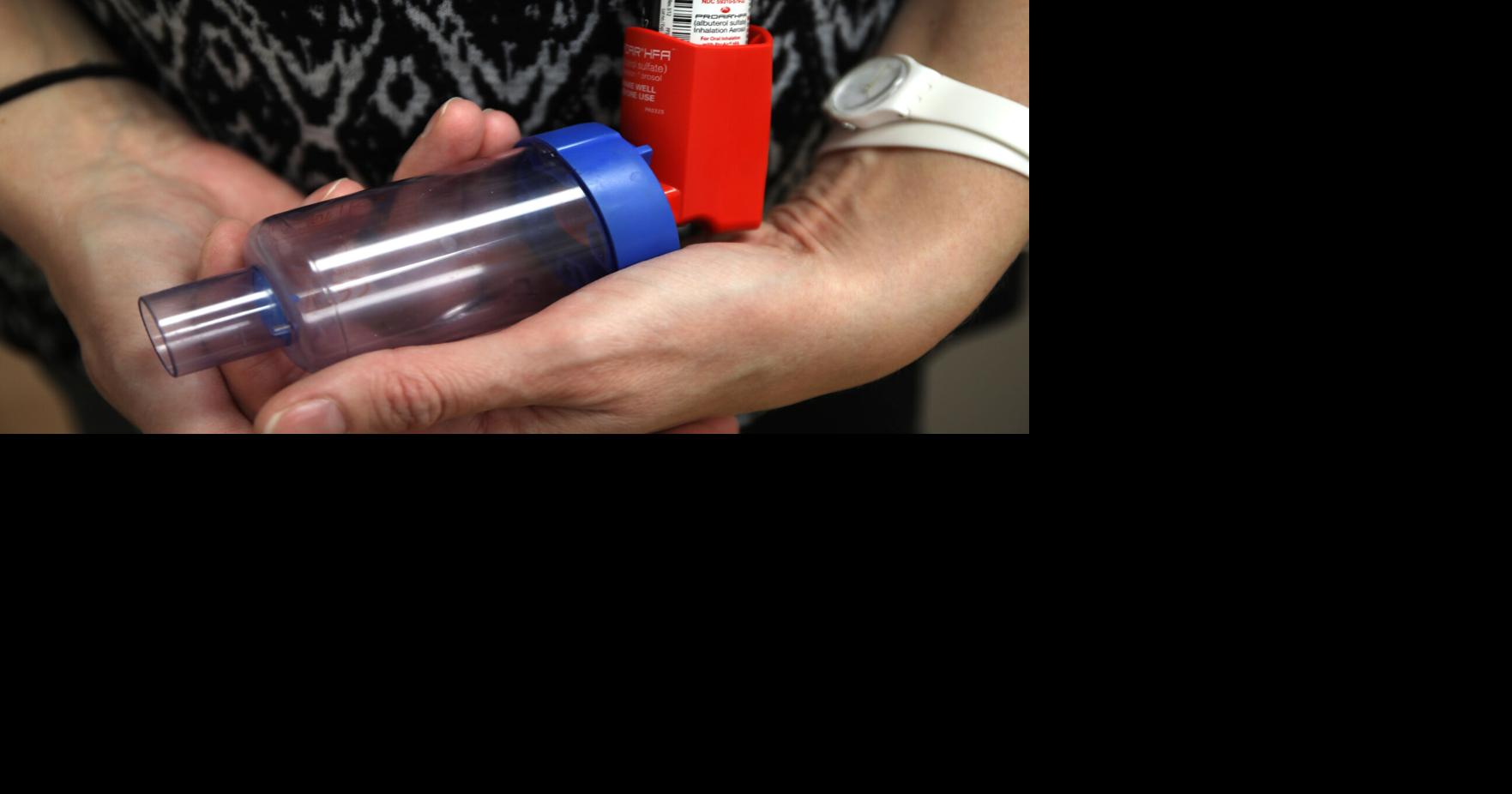 Illinois moves to make it easier for schools to get asthma inhalers
