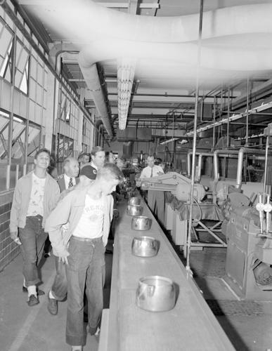 1948: General Mills dedicates new Bloomington plant