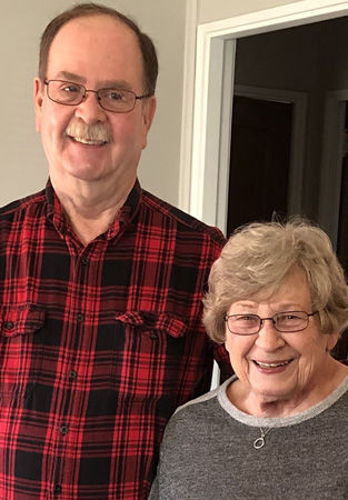 40th for James, Delores Benjey