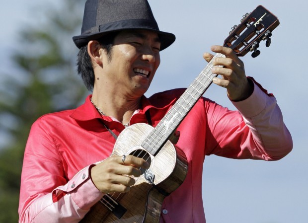 Shimabukuro often called 'Hendrix of the ukulele'