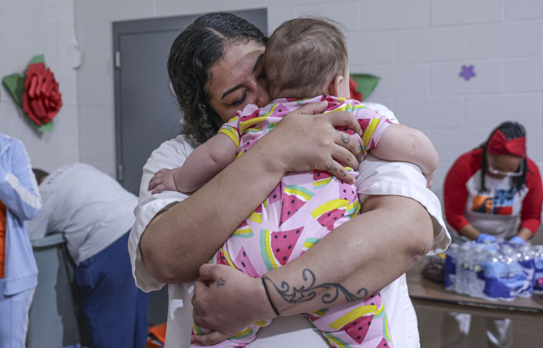 Women's Justice Institute connects prisoners with families