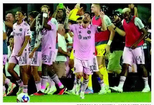 Messi scores 'sensational' game-winning goal