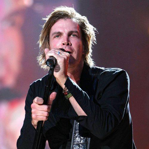 Alt-country singer to open new Castle Theater