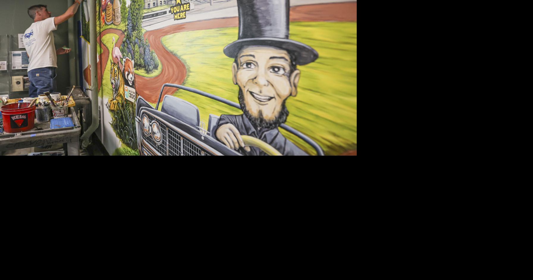 Route 66 mural painted in McLean County Museum of History