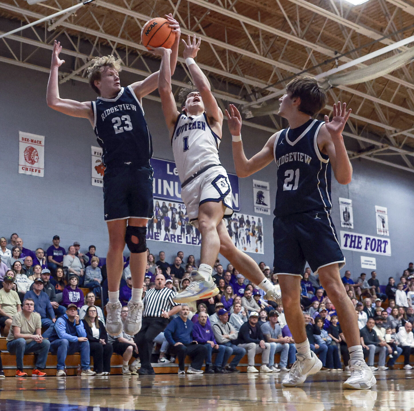 Regional roundup: University High, Normal Community, Ridgeview win titles