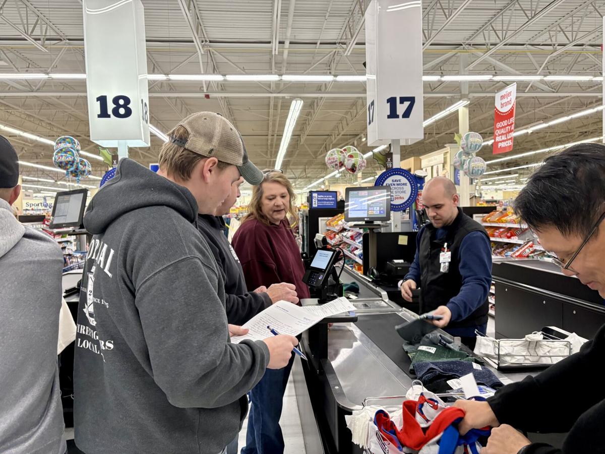 'Best feeling ever': Normal firefighters help families buy essentials ...