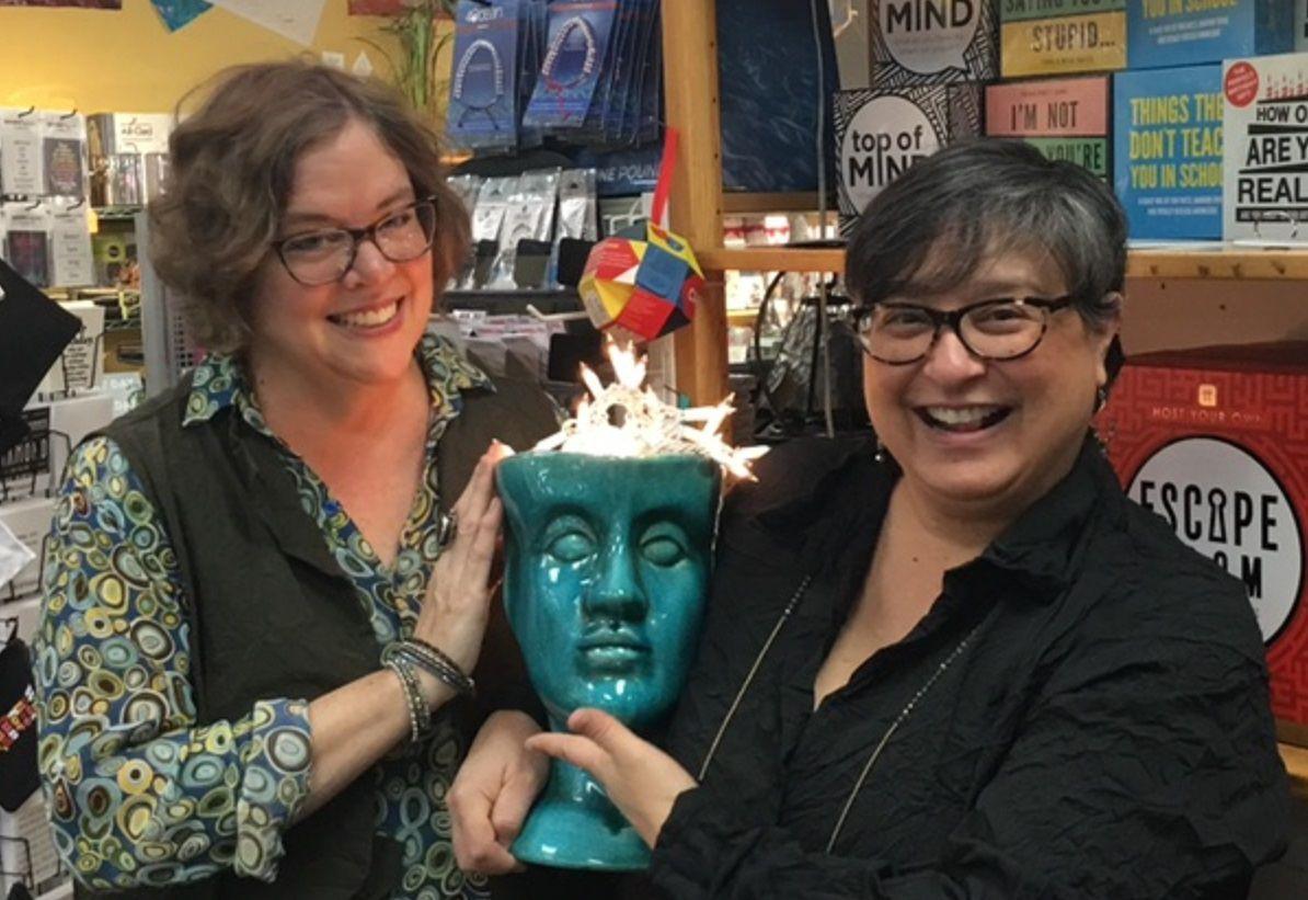 Flick: The secrets found under Garlic Press