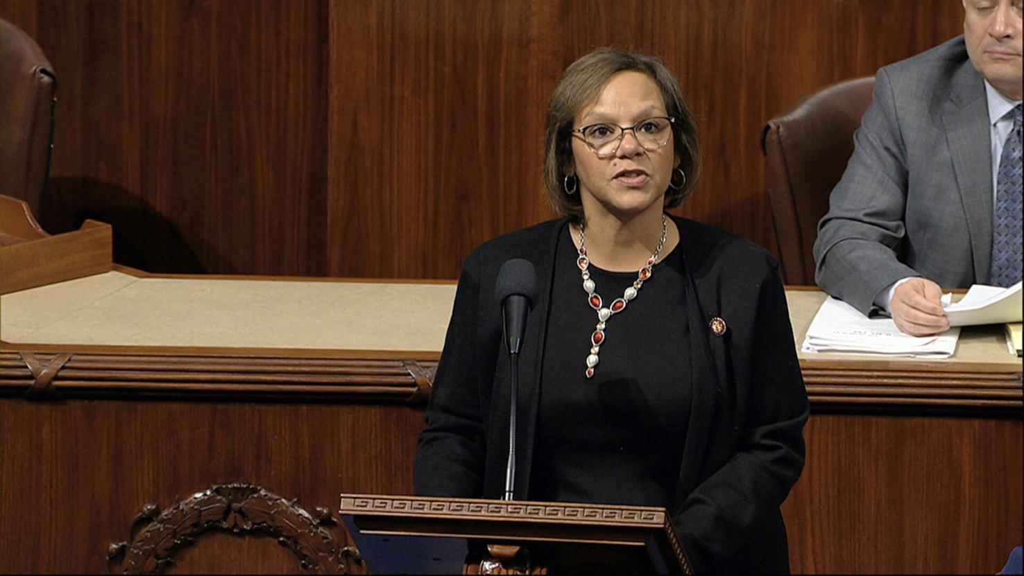 Rep. Robin Kelly jumps into race for Durbin's Senate seat