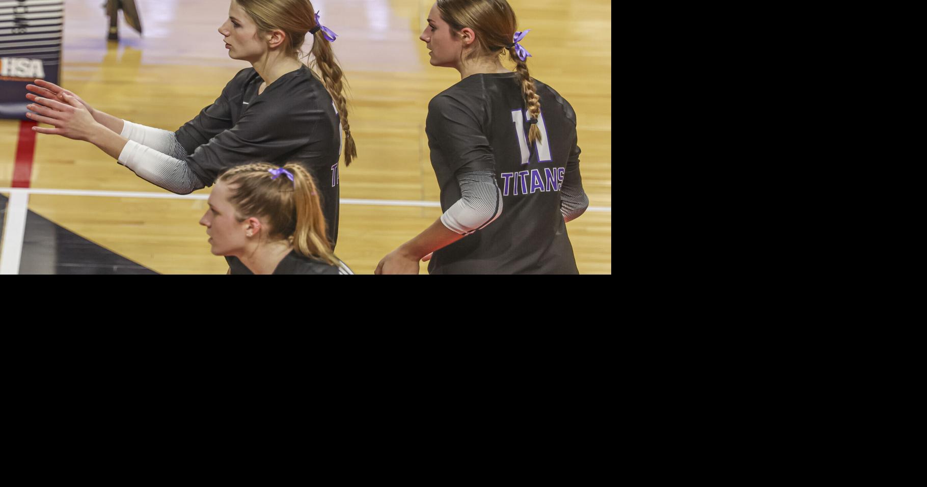 El Paso-Gridley finishes fourth at state volleyball