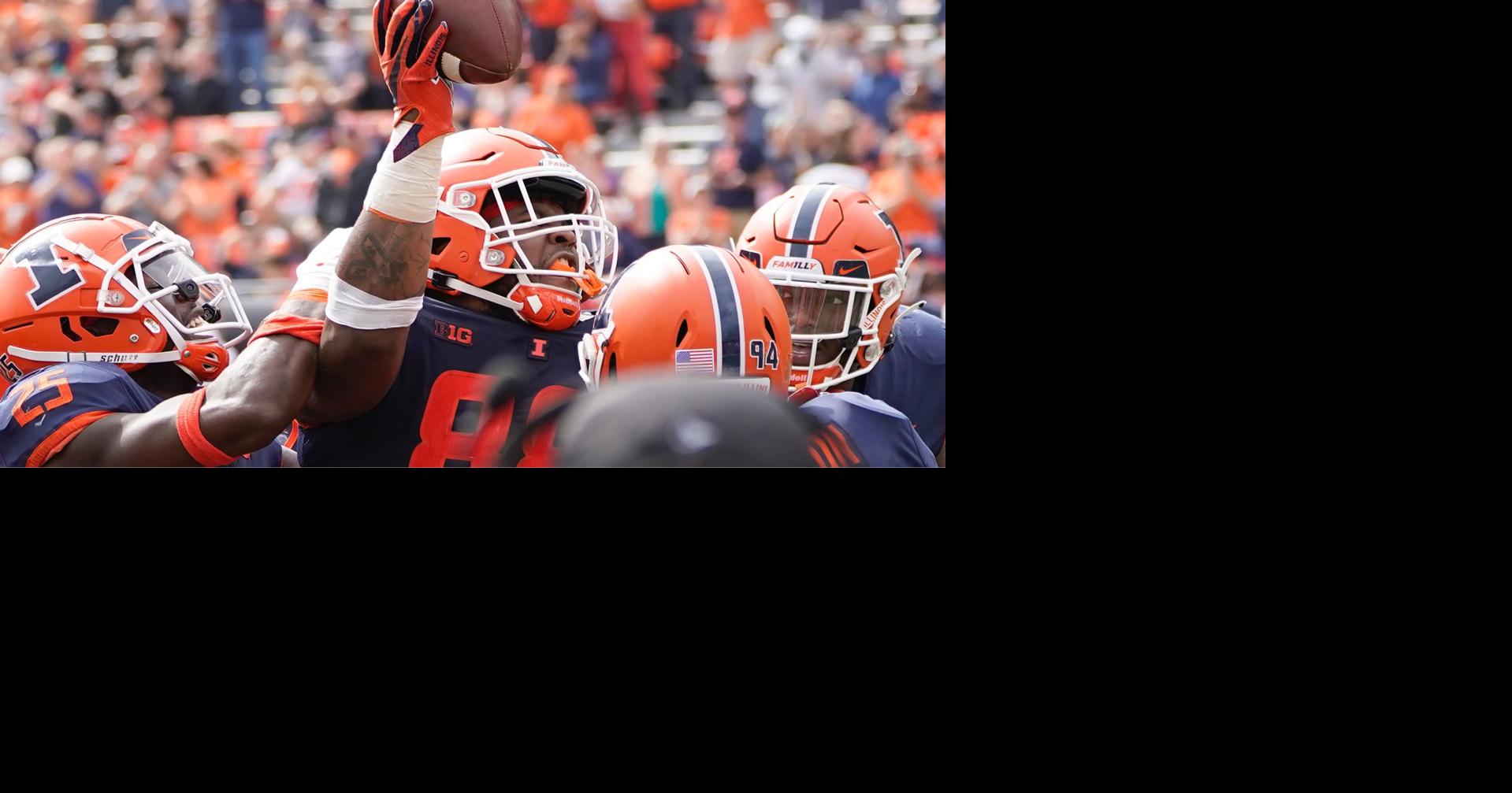 Keith Randolph Jr.'s first interception highlights Illinois' dominant ...