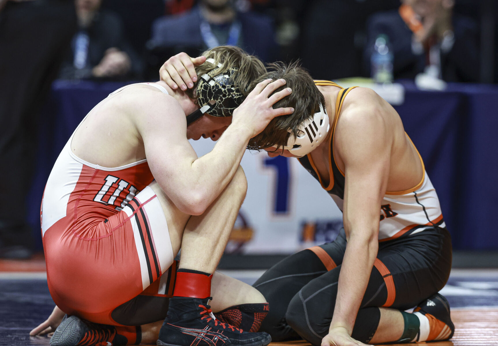 State wrestling: Girls individual, boys dual teams take the spotlight