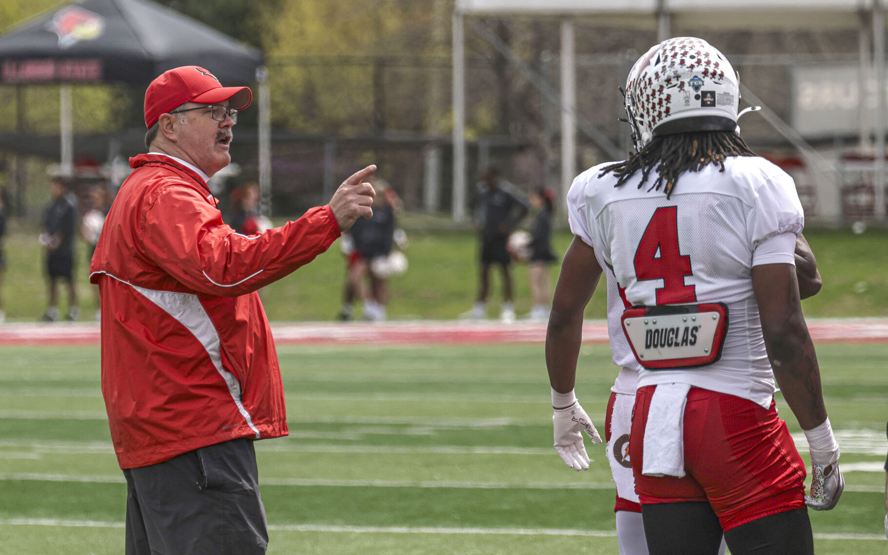 Lofton, Hall have big days on the ground as Illinois State wraps up ...