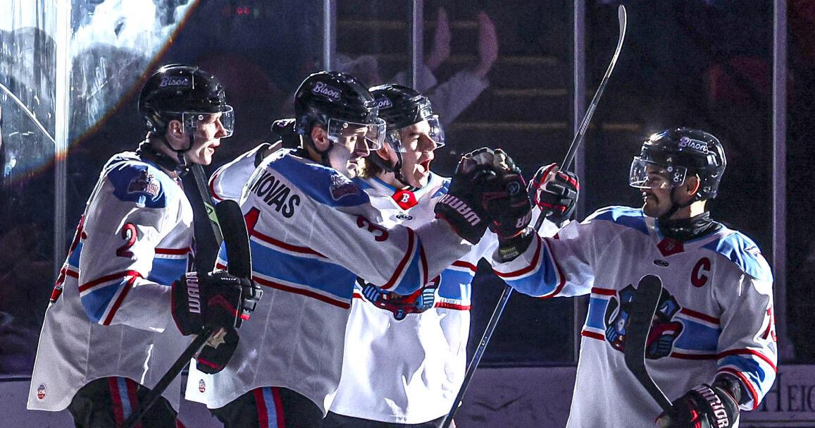 Strike vote by ECHL players could stall Bison season