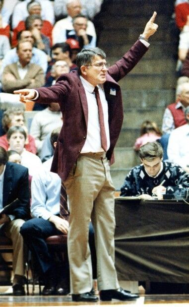 Former Southern Illinois coach Rich Herrin dies at 87
