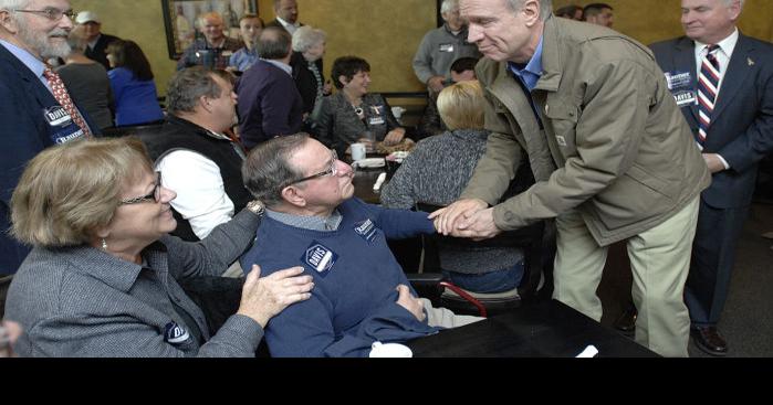 'Get out the vote' main message of Rauner rally