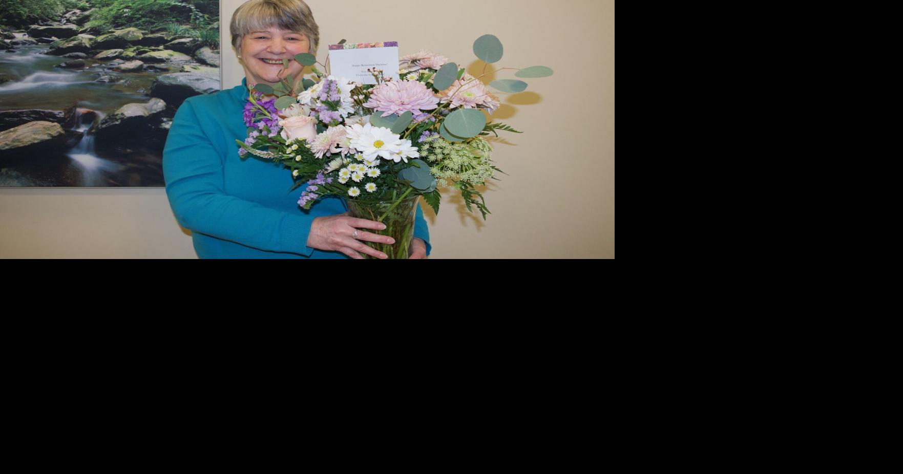 Central teller says farewell after 38 years at RBC