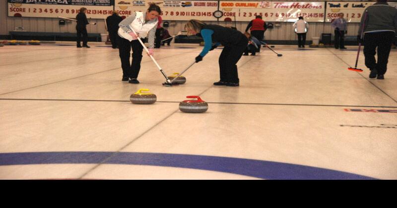 Julie rink in top spot, followed by Beers rink