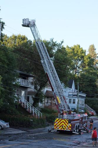 Early morning house fire in Parry Sound