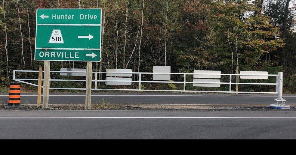 What's going on here?: Ramp gates to Highway 400 in and around Parry Sound