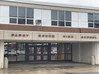 Lockdown at Parry Sound High School over social media threat