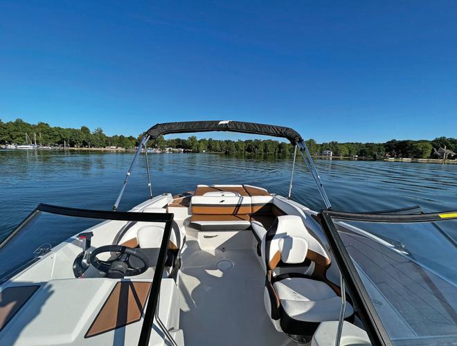 Seeking a quality ride for boating adventures? Starcraft marries ...