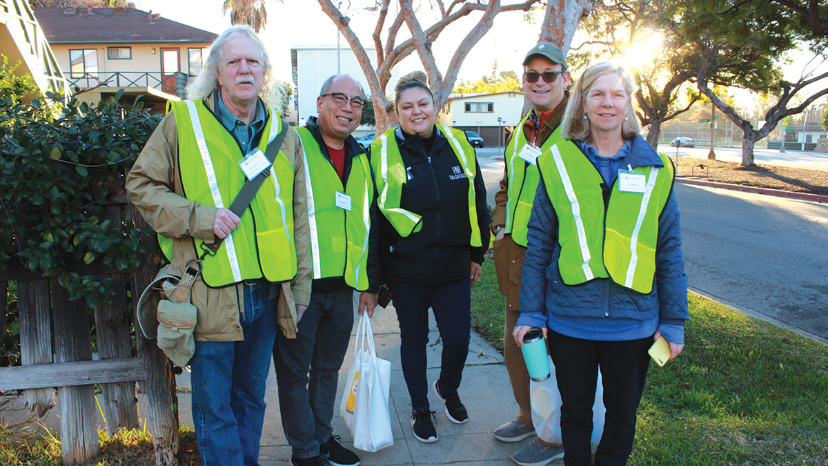 A Team Effort: Volunteers help to count homeless in Pasadena | News ...