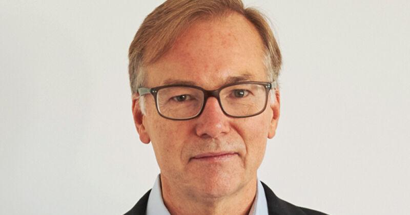 Two-time Pulitzer Prize-winning journalist Steve Coll discusses ...