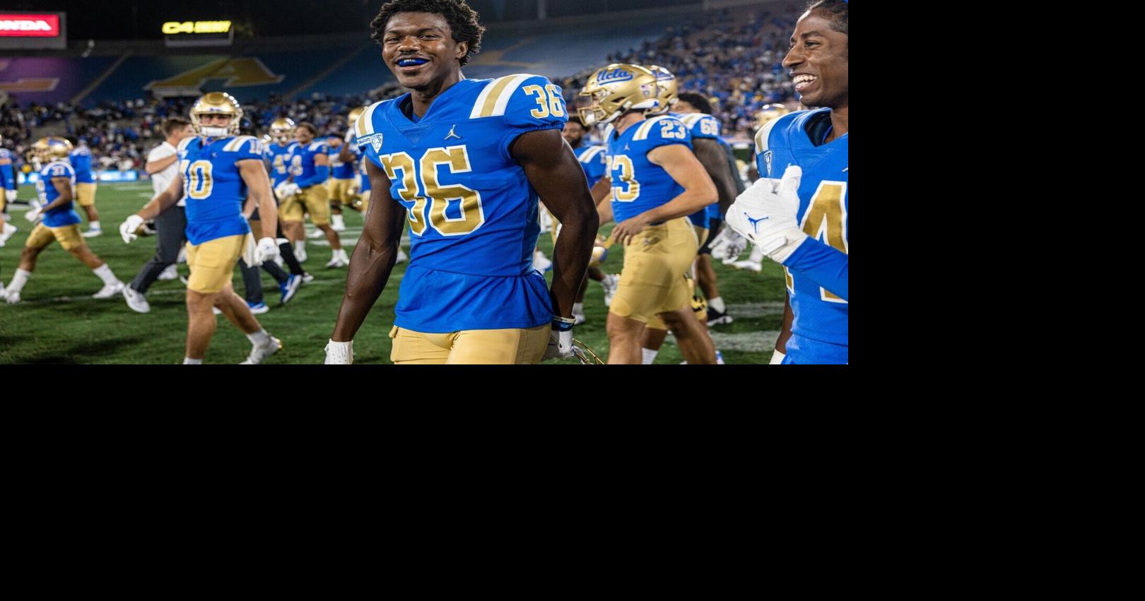 Alex Johnson’s game day perspective | Sports | pasadenaweekly.com