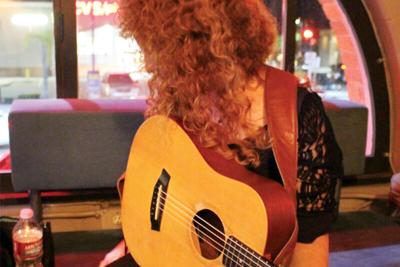 Jodi Siegel speaks softly and wields a mean slide at Wine & Song in ...