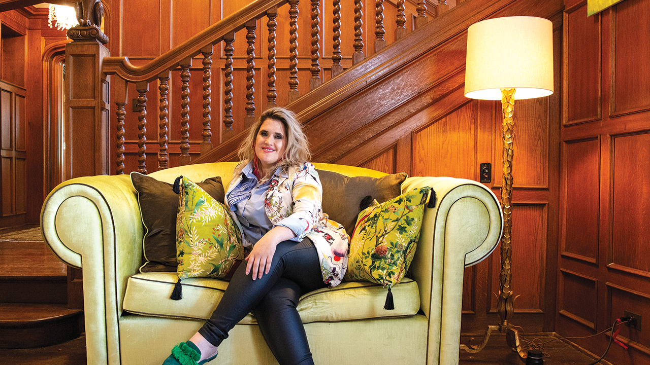 A Tapestry of Design: Historic residence transformed for Pasadena ...