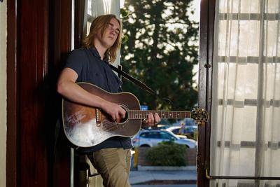 Singer Cole Gallagher thankful for his top-notch support | Arts ...