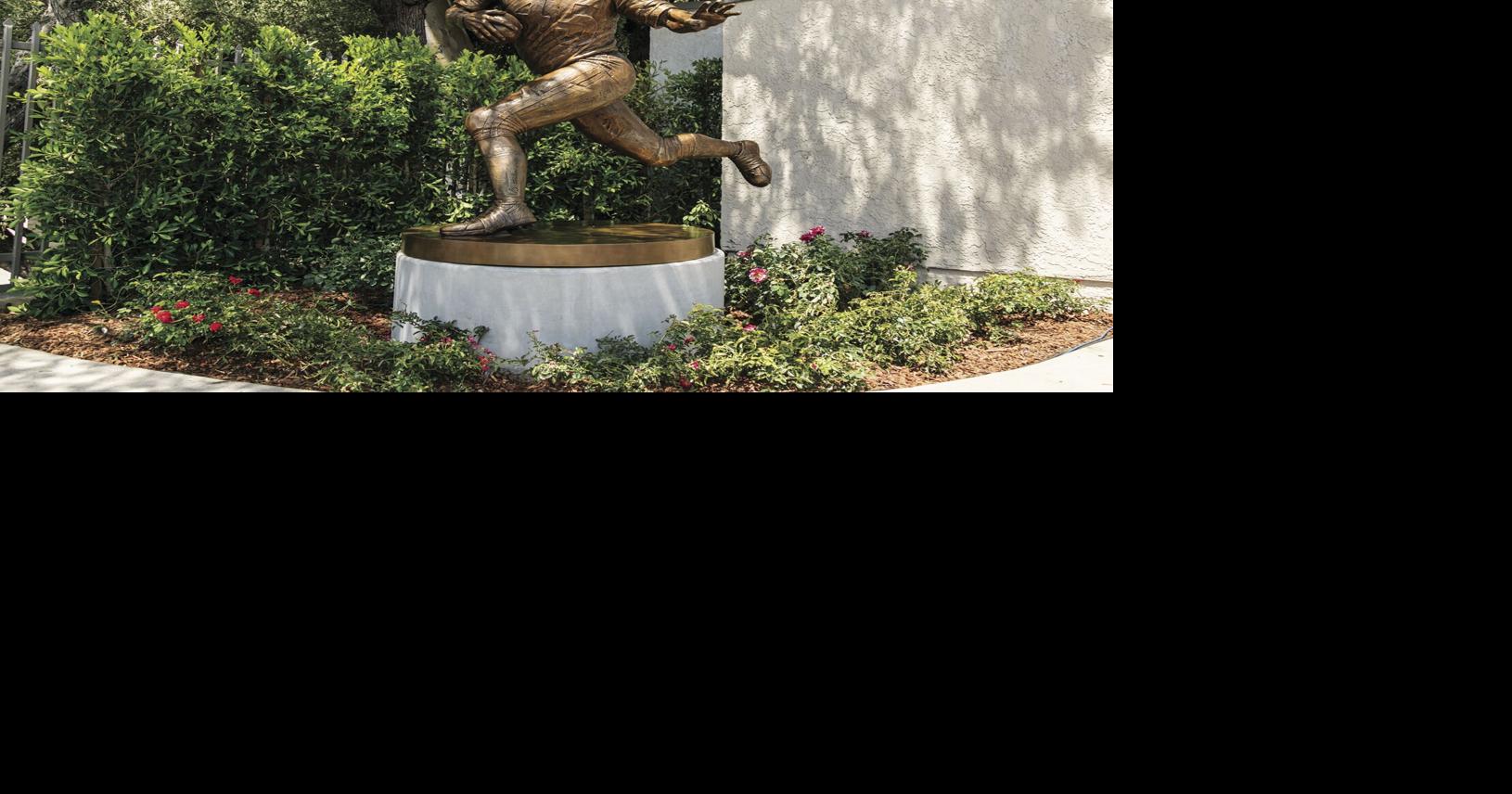 Archie Griffin Honored: The Ohio State great memorialized with statue ...