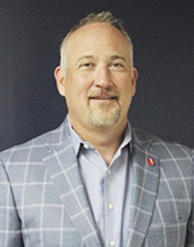 Bank leader got start in Wynnewood | Community ...