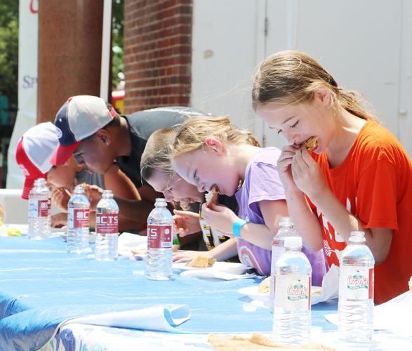 Noodlers bring in the big fish | News | paulsvalleydailydemocrat.com