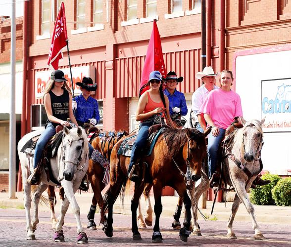 Pauls Valley Rodeo Parade | News | paulsvalleydailydemocrat.com