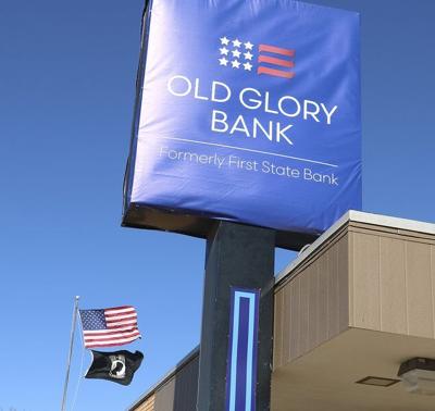Bank sign points to American values | Local News ...