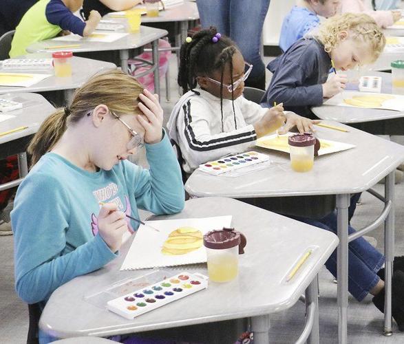 Colors looking really bright | Local News | paulsvalleydailydemocrat.com