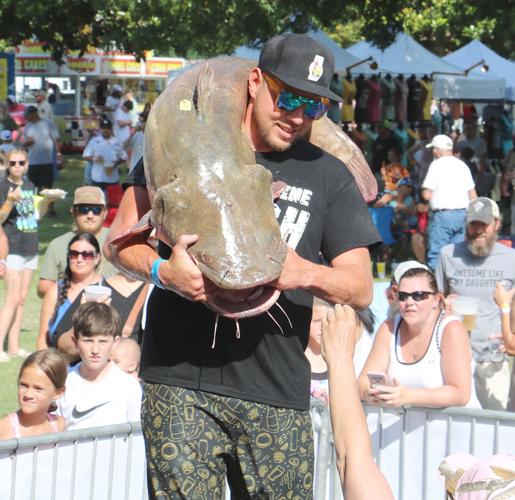 Noodlers again bring big fish stories | Local News ...