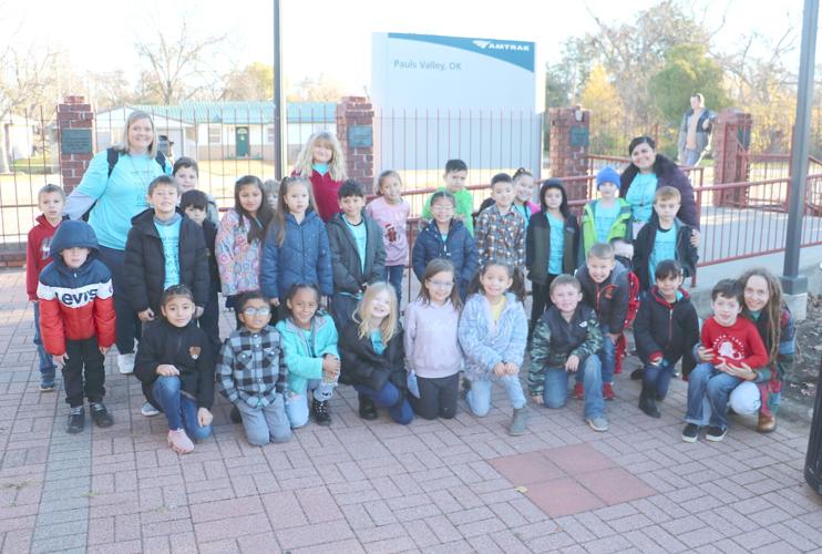 Whitebead train ride gets holiday spirit | Local News ...