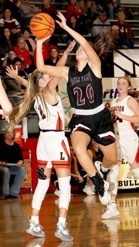 Slow start dooms Lady Panthers | Sports | paulsvalleydailydemocrat.com