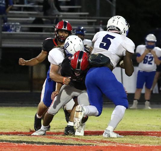 Panthers soar past Comets | Gallery | paulsvalleydailydemocrat.com