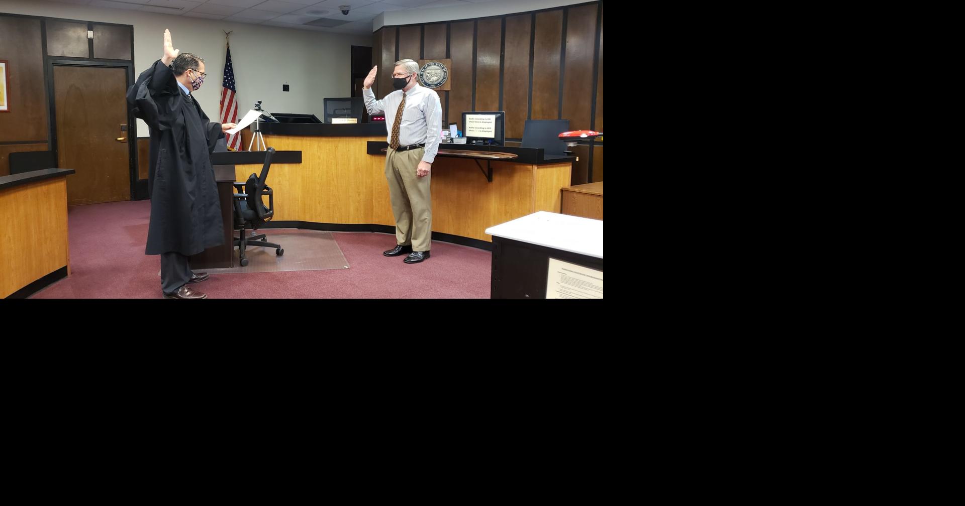 New judge sworn in | Gila County | paysonroundup.com