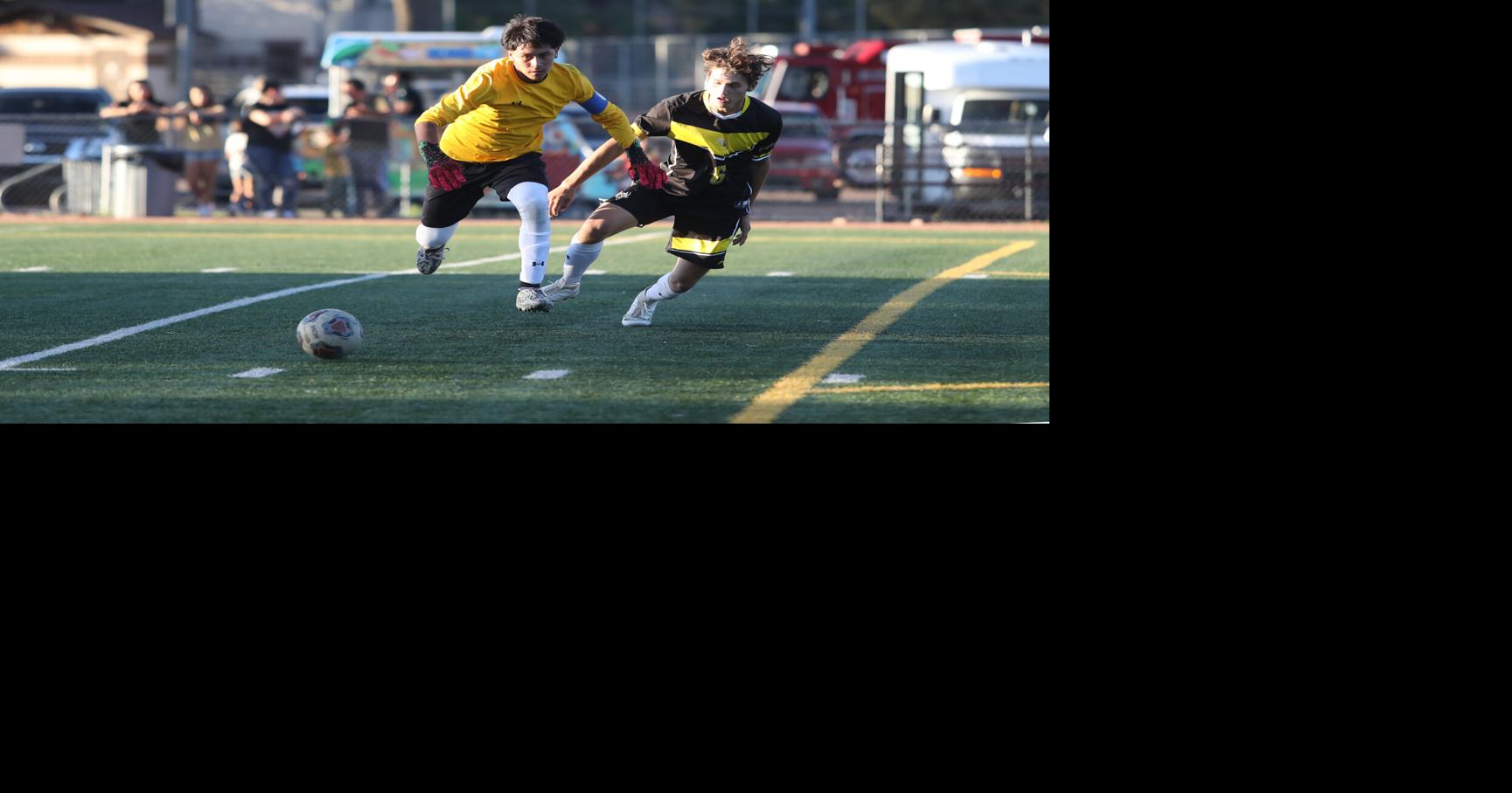 Payson opens boys soccer season with 9-1 win | Sports | paysonroundup.com