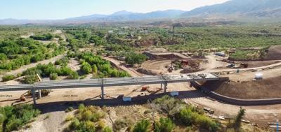Work on Tonto Creek Bridge progressing | Gila County | paysonroundup.com
