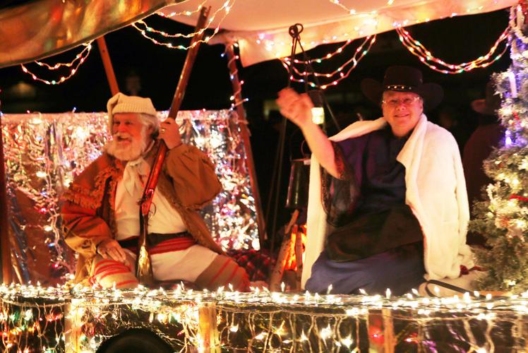 47 Entries Lit up Main Street in Payson's 17th Annual Electric Light ...