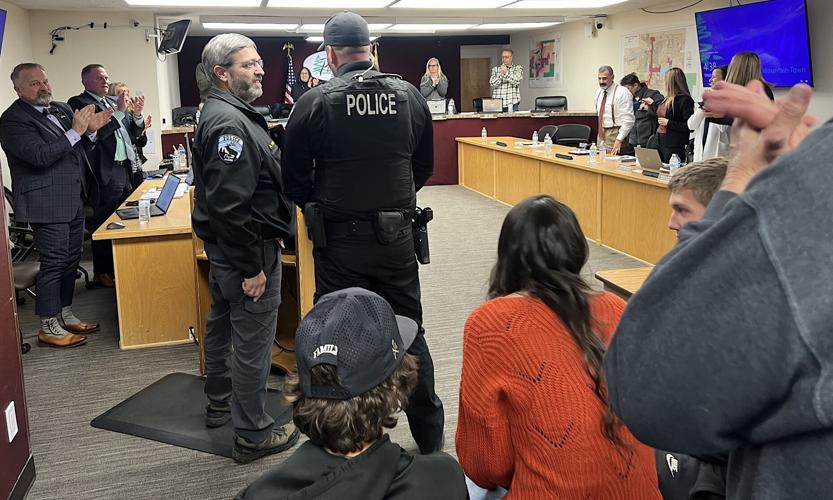 Humble officer recognized for saving life | Local News | paysonroundup.com