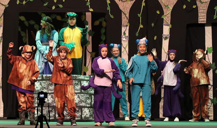 ‘Frog Prince’ gives students their big break | Arts & Entertainment ...